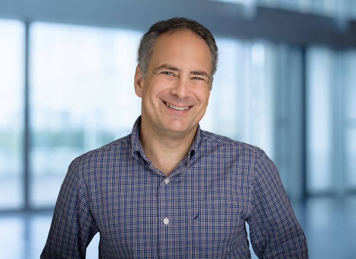 Jonathan Linden | Crowell & Moring LLP