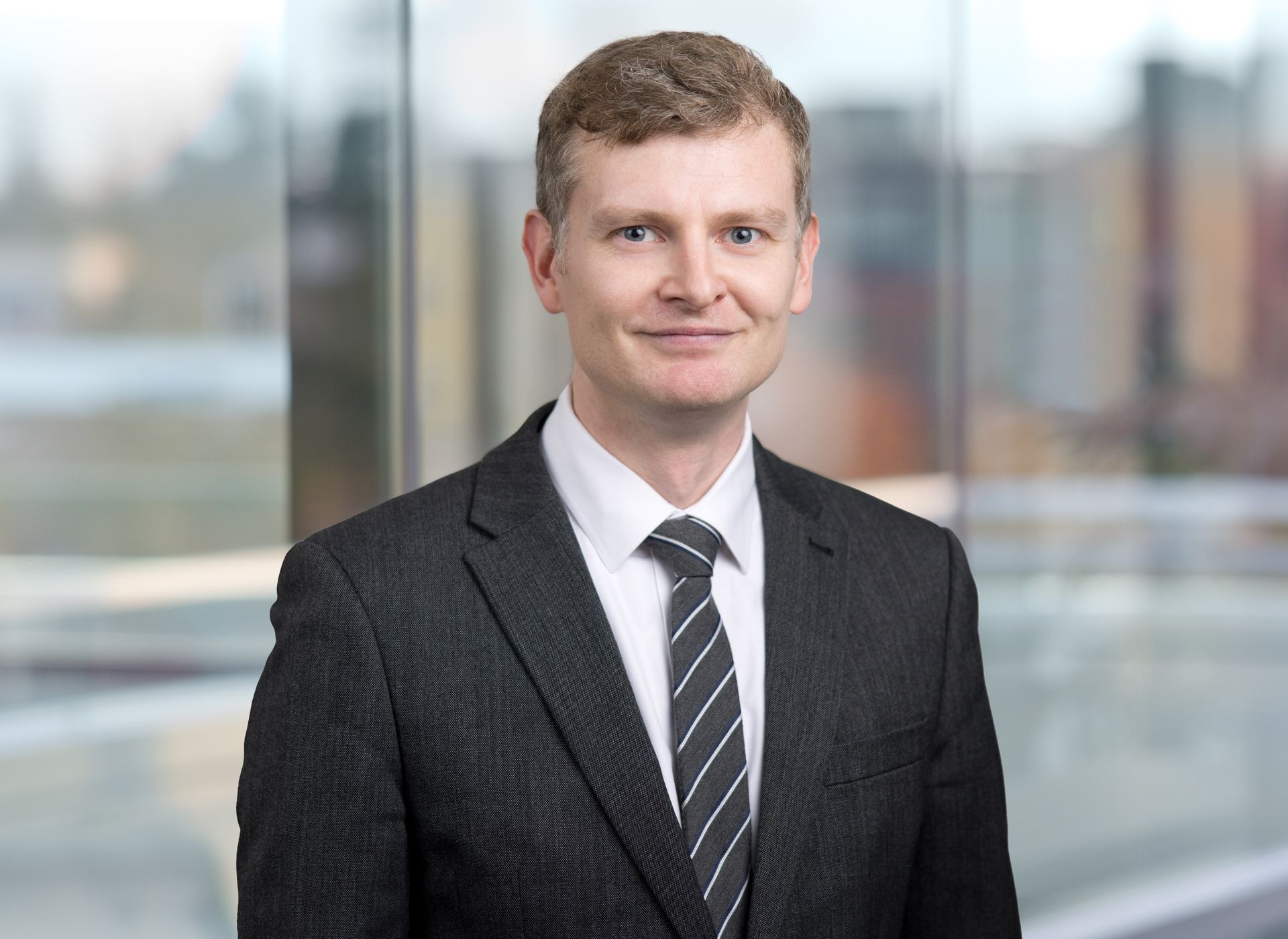 Gordon McAllister | Crowell & Moring LLP